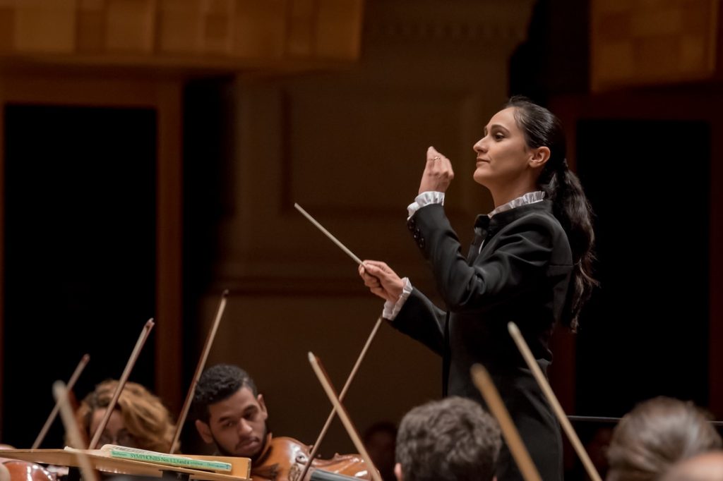 Simone Menezes : « Si je suis devenue cheffe d’orchestre, c’est parce ...